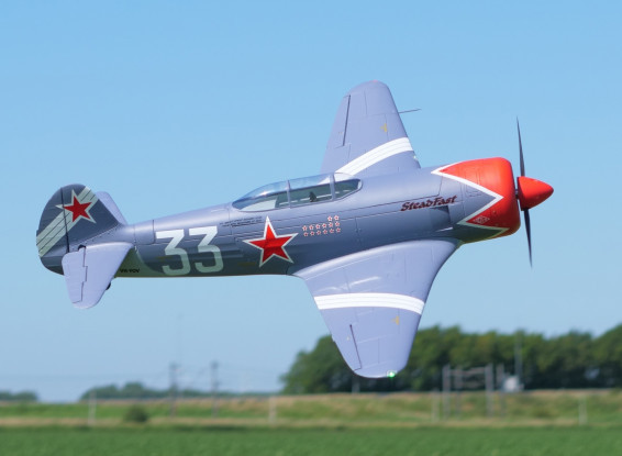 H-King Yak-11 Steadfast Single-Seat 6S Racer EPO 1450mm (PNF) | Bundel ...
