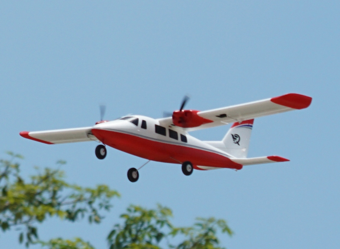 XFLY (PNF) Partenavia P68 Twin Engine Park Flyer EPO 850mm (Red/White ...
