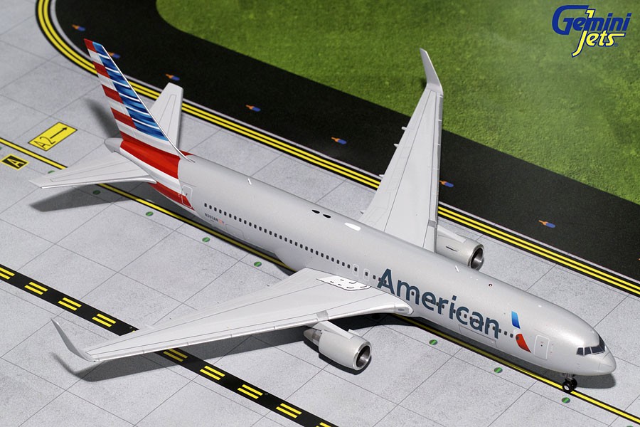 American Airlines Boeing 767-300W N393AN 1:200 Diecast Model G2AAL631