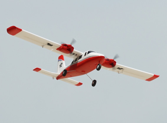 XFLY (PNF) Partenavia P68 Twin Engine Park Flyer EPO 850mm (Red/White ...