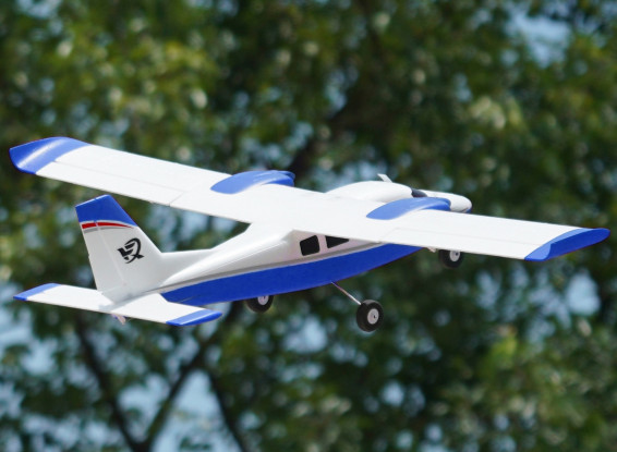 XFLY (PNF) Partenavia P68 Twin Engine Park Flyer EPO 850mm (Blue/White)